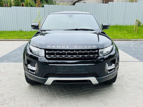 Black Land Rover Range Rover Evoque 2013 in Prienai, with an engine capacity of 2.18 L and mileage of 186 thousand km for 10999 €, photo 8 on AUTOMOTO.COM.LV