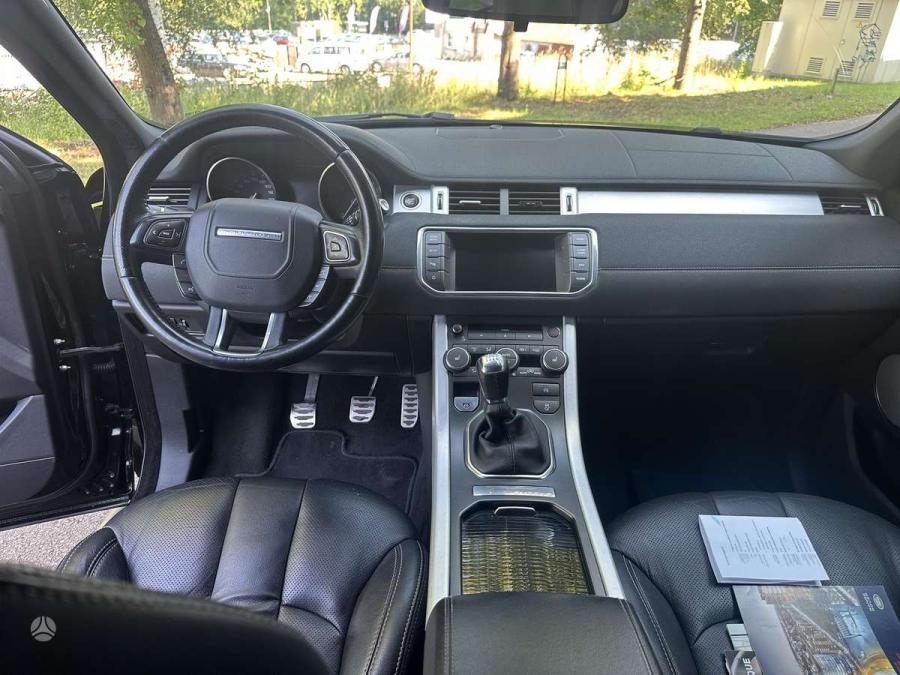 Black Land Rover Range Rover Evoque 2013 in Alytus, with an engine capacity of 2.18 L and mileage of 300 thousand km for 9600 €, photo 32 on AUTOMOTO.COM.LV