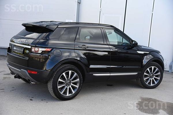 Melns Land Rover Range Rover Evoque 2014 Tukums, ar dzinēja tilpumu 2.20 L un nobraukumu 179 tūkst. km par 13490 €, foto 4 vietnē AUTOMOTO.COM.LV