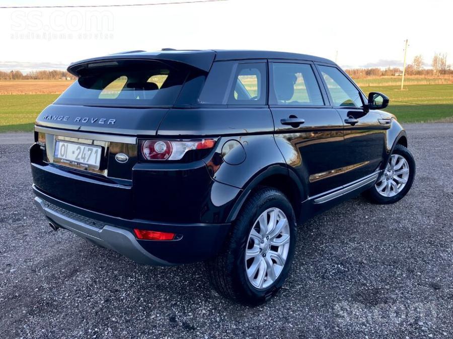 Black Land Rover Range Rover Evoque 2014 in Talsi, with an engine capacity of 2.20 L and mileage of 249 thousand km for 12500 €, photo 3 on AUTOMOTO.COM.LV