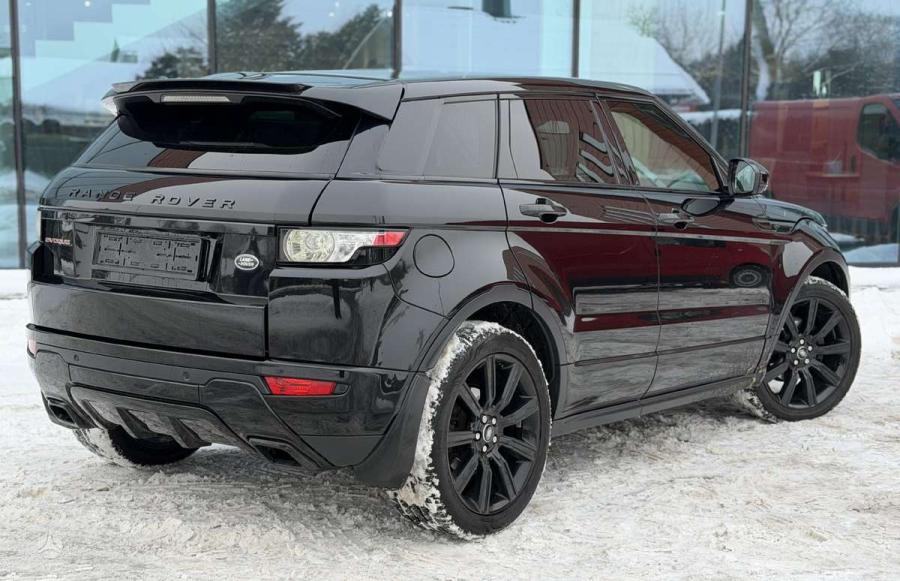 Melns Land Rover Range Rover Evoque 2014 Utena, ar dzinēja tilpumu 2.18 L un nobraukumu 208 tūkst. km par 12700 €, foto 12 vietnē AUTOMOTO.COM.LV