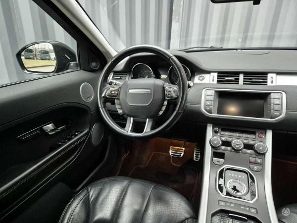 Melns Land Rover Range Rover Evoque 2014 Viļņa, ar dzinēja tilpumu 2.20 L un nobraukumu 171 tūkst. km par 12500 €, foto 7 vietnē AUTOMOTO.COM.LV