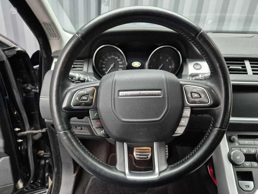 Melns Land Rover Range Rover Evoque 2014 Viļņa, ar dzinēja tilpumu 2.20 L un nobraukumu 171 tūkst. km par 12500 €, foto 9 vietnē AUTOMOTO.COM.LV