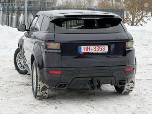Black Land Rover Range Rover Evoque 2014 in Jonava, with an engine capacity of 2.18 L and mileage of 200 thousand km for 13750 €, photo 6 on AUTOMOTO.COM.LV