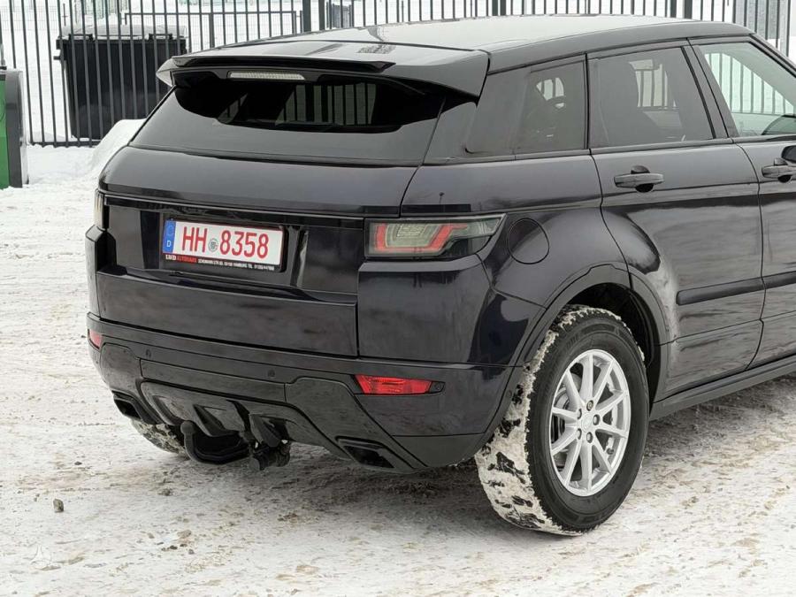 Black Land Rover Range Rover Evoque 2014 in Jonava, with an engine capacity of 2.18 L and mileage of 200 thousand km for 13750 €, photo 8 on AUTOMOTO.COM.LV