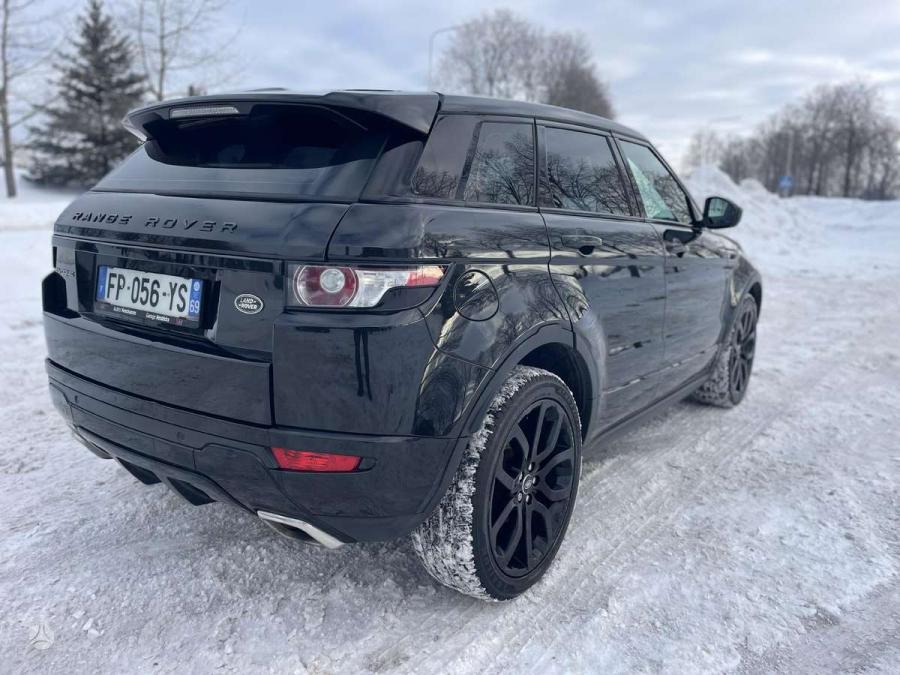 Black Land Rover Range Rover Evoque 2014 in Taurage, with an engine capacity of 2.18 L and mileage of 210 thousand km for 10300 €, photo 3 on AUTOMOTO.COM.LV
