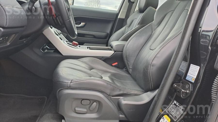 Black Land Rover Range Rover Evoque 2014 in Tukums, with an engine capacity of 2.20 L and mileage of 250 thousand km for 12900 €, photo 14 on AUTOMOTO.COM.LV