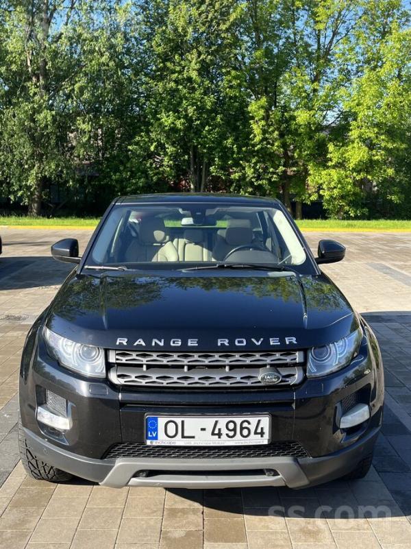 Melns Land Rover Range Rover Evoque 2014 Rīga, ar dzinēja tilpumu 2.20 L un nobraukumu 225 tūkst. km par 11500 €, foto 1 vietnē AUTOMOTO.COM.LV