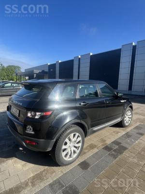 Melns Land Rover Range Rover Evoque 2014 Rīga, ar dzinēja tilpumu 2.20 L un nobraukumu 225 tūkst. km par 11500 €, foto 4 vietnē AUTOMOTO.COM.LV