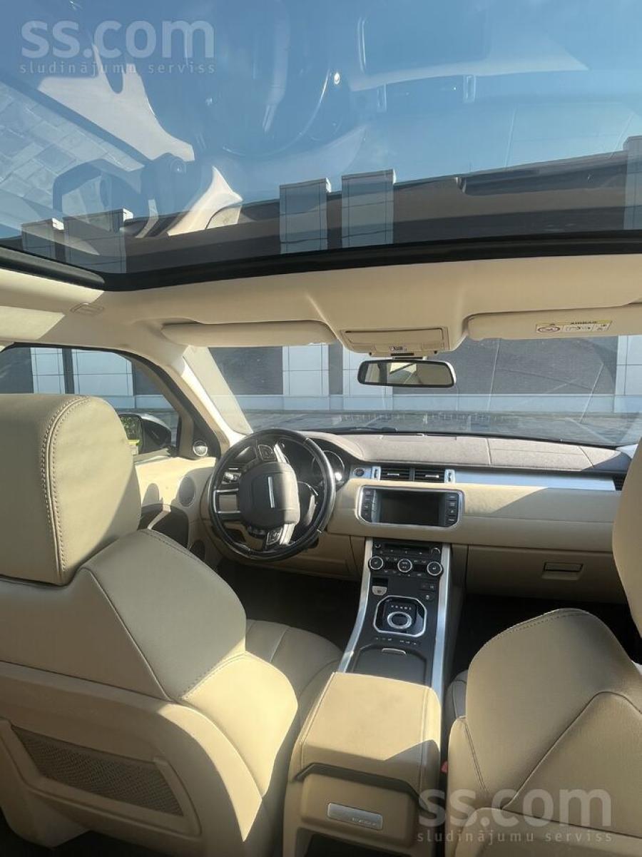 Melns Land Rover Range Rover Evoque 2014 Rīga, ar dzinēja tilpumu 2.20 L un nobraukumu 225 tūkst. km par 11500 €, foto 5 vietnē AUTOMOTO.COM.LV