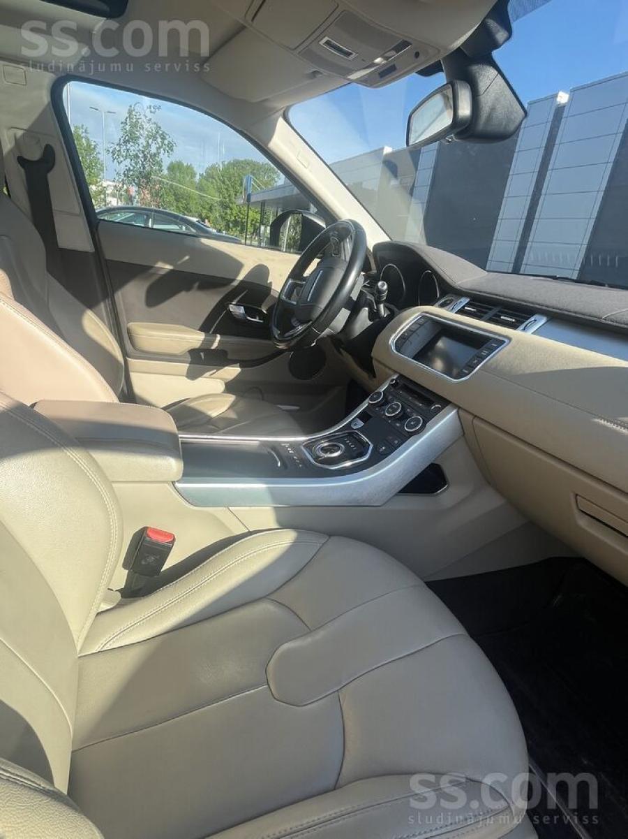 Melns Land Rover Range Rover Evoque 2014 Rīga, ar dzinēja tilpumu 2.20 L un nobraukumu 225 tūkst. km par 11500 €, foto 9 vietnē AUTOMOTO.COM.LV