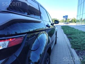 Black Land Rover Range Rover Evoque 2014 in Rezekne, with an engine capacity of 2.20 L and mileage of 278 thousand km for 10800 €, photo 13 on AUTOMOTO.COM.LV