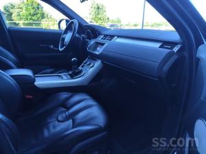 Black Land Rover Range Rover Evoque 2014 in Rezekne, with an engine capacity of 2.20 L and mileage of 278 thousand km for 10800 €, photo 15 on AUTOMOTO.COM.LV