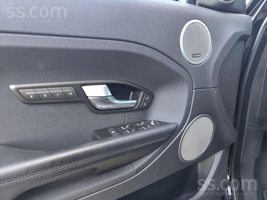 Black Land Rover Range Rover Evoque 2014 in Rezekne, with an engine capacity of 2.20 L and mileage of 278 thousand km for 10800 €, photo 20 on AUTOMOTO.COM.LV