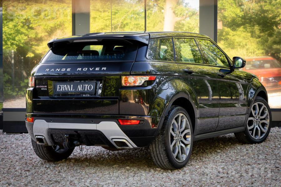 Melns Land Rover Range Rover Evoque 2014 Jelgava, ar dzinēja tilpumu 2.20 L un nobraukumu 234 tūkst. km par 12800 €, foto 5 vietnē AUTOMOTO.COM.LV