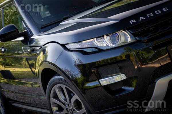Black Land Rover Range Rover Evoque 2014 in Jelgava, with an engine capacity of 2.20 L and mileage of 234 thousand km for 12800 €, photo 7 on AUTOMOTO.COM.LV