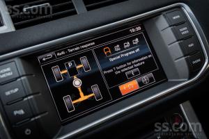 Melns Land Rover Range Rover Evoque 2014 Jelgava, ar dzinēja tilpumu 2.20 L un nobraukumu 234 tūkst. km par 12800 €, foto 24 vietnē AUTOMOTO.COM.LV