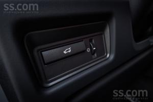 Melns Land Rover Range Rover Evoque 2014 Jelgava, ar dzinēja tilpumu 2.20 L un nobraukumu 234 tūkst. km par 12800 €, foto 29 vietnē AUTOMOTO.COM.LV