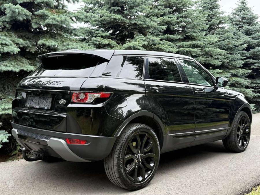 Black Land Rover Range Rover Evoque 2014 in Utena, with an engine capacity of 2.18 L and mileage of 273 thousand km for 8600 €, photo 4 on AUTOMOTO.COM.LV