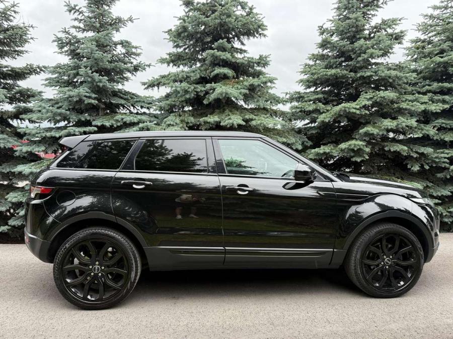 Black Land Rover Range Rover Evoque 2014 in Utena, with an engine capacity of 2.18 L and mileage of 273 thousand km for 8600 €, photo 6 on AUTOMOTO.COM.LV