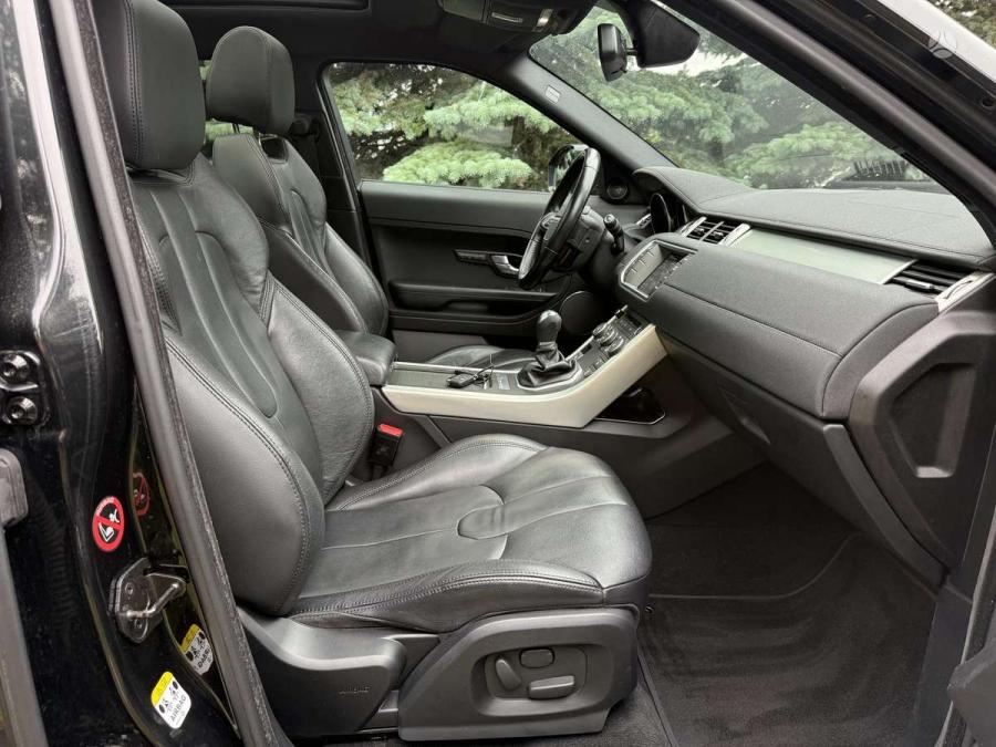 Black Land Rover Range Rover Evoque 2014 in Utena, with an engine capacity of 2.18 L and mileage of 273 thousand km for 8600 €, photo 18 on AUTOMOTO.COM.LV