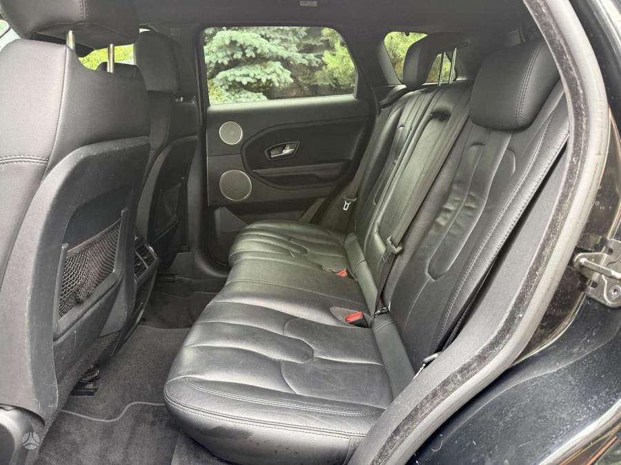 Black Land Rover Range Rover Evoque 2014 in Utena, with an engine capacity of 2.18 L and mileage of 273 thousand km for 8600 €, photo 20 on AUTOMOTO.COM.LV