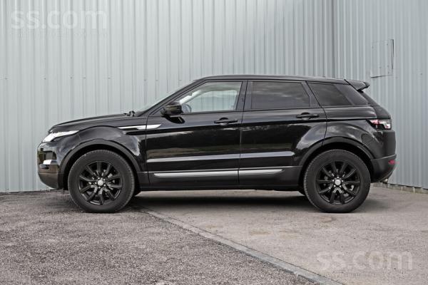 Melns Land Rover Range Rover Evoque 2014 Ogre, ar dzinēja tilpumu 2.20 L un nobraukumu 226 tūkst. km par 11700 €, foto 6 vietnē AUTOMOTO.COM.LV