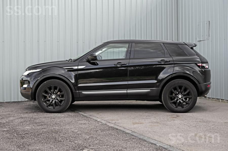 Melns Land Rover Range Rover Evoque 2014 Ogre, ar dzinēja tilpumu 2.20 L un nobraukumu 226 tūkst. km par 11700 €, foto 7 vietnē AUTOMOTO.COM.LV