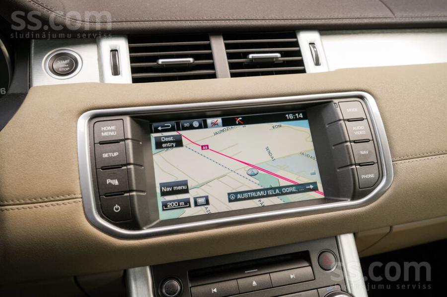 Melns Land Rover Range Rover Evoque 2014 Ogre, ar dzinēja tilpumu 2.20 L un nobraukumu 226 tūkst. km par 11700 €, foto 16 vietnē AUTOMOTO.COM.LV