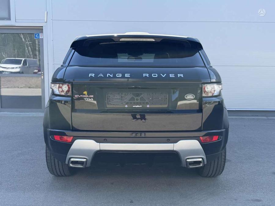 Melns Land Rover Range Rover Evoque 2014 Utena, ar dzinēja tilpumu 2.18 L un nobraukumu 239 tūkst. km par 11950 €, foto 8 vietnē AUTOMOTO.COM.LV