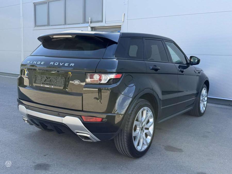 Melns Land Rover Range Rover Evoque 2014 Utena, ar dzinēja tilpumu 2.18 L un nobraukumu 239 tūkst. km par 11950 €, foto 9 vietnē AUTOMOTO.COM.LV