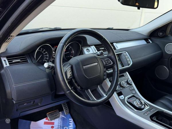 Black Land Rover Range Rover Evoque 2014 in Utena, with an engine capacity of 2.18 L and mileage of 239 thousand km for 11950 €, photo 9 on AUTOMOTO.COM.LV