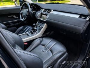 Melns Land Rover Range Rover Evoque 2014 Jelgava, ar dzinēja tilpumu 2.20 L un nobraukumu 201 tūkst. km par 9990 €, foto 10 vietnē AUTOMOTO.COM.LV