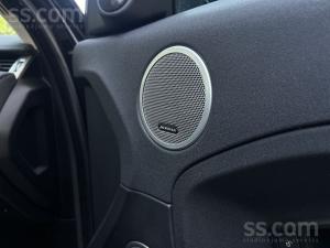 Melns Land Rover Range Rover Evoque 2014 Jelgava, ar dzinēja tilpumu 2.20 L un nobraukumu 201 tūkst. km par 9990 €, foto 11 vietnē AUTOMOTO.COM.LV