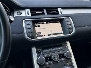Melns Land Rover Range Rover Evoque 2014 Jelgava, ar dzinēja tilpumu 2.20 L un nobraukumu 201 tūkst. km par 9990 €, foto 20 vietnē AUTOMOTO.COM.LV