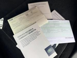 Melns Land Rover Range Rover Evoque 2014 Rīga, ar dzinēja tilpumu 2.20 L un nobraukumu 211 tūkst. km par 9995 €, foto 21 vietnē AUTOMOTO.COM.LV