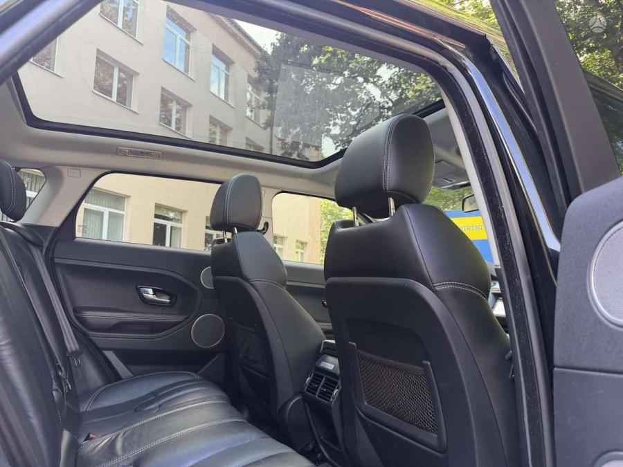 Black Land Rover Range Rover Evoque 2014 in Utena, with an engine capacity of 2.18 L and mileage of 240 thousand km for 11950 €, photo 19 on AUTOMOTO.COM.LV