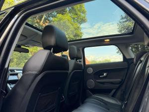 Black Land Rover Range Rover Evoque 2014 in Utena, with an engine capacity of 2.18 L and mileage of 240 thousand km for 11950 €, photo 21 on AUTOMOTO.COM.LV