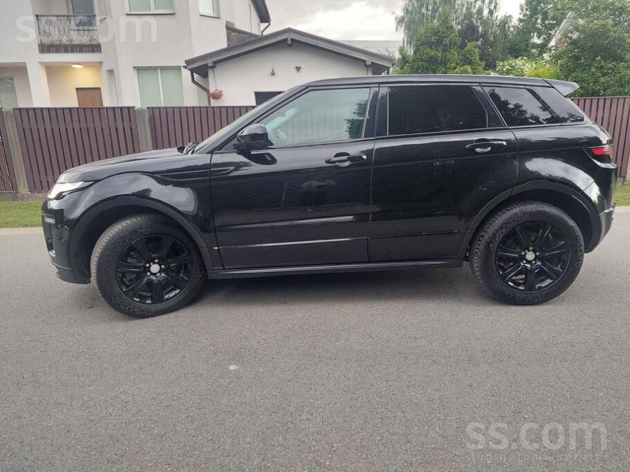 Black Land Rover Range Rover Evoque 2015 in Riga, with an engine capacity of 2.00 L and mileage of 0 thousand km for 16755 €, photo 9 on AUTOMOTO.COM.LV