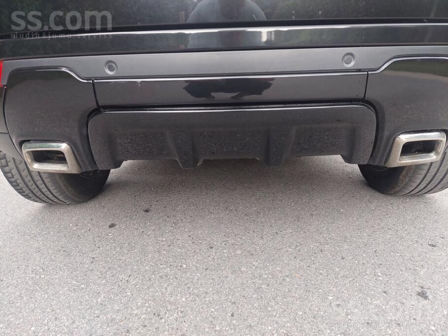 Black Land Rover Range Rover Evoque 2015 in Riga, with an engine capacity of 2.00 L and mileage of 0 thousand km for 16755 €, photo 11 on AUTOMOTO.COM.LV