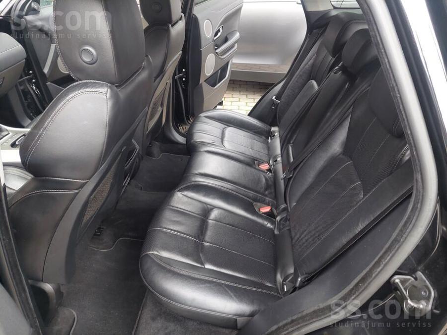 Black Land Rover Range Rover Evoque 2015 in Riga, with an engine capacity of 2.00 L and mileage of 0 thousand km for 16755 €, photo 14 on AUTOMOTO.COM.LV
