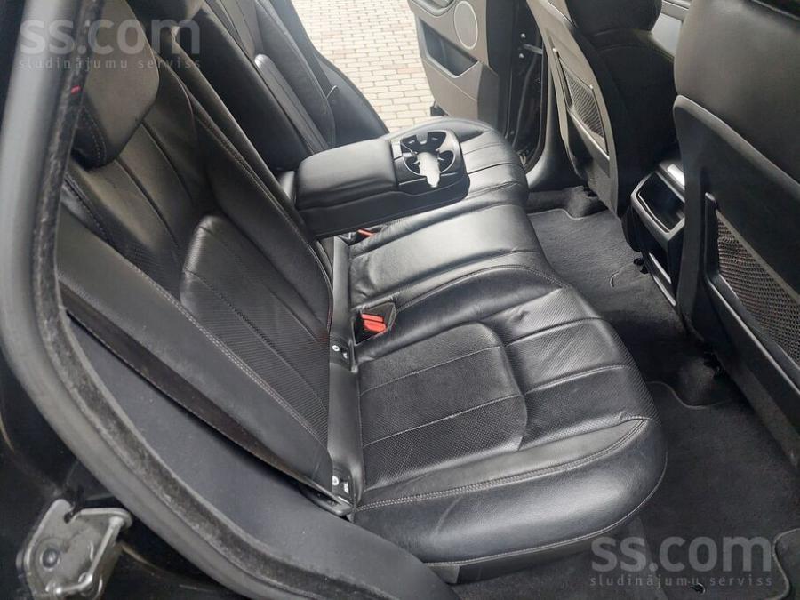 Black Land Rover Range Rover Evoque 2015 in Riga, with an engine capacity of 2.00 L and mileage of 0 thousand km for 16755 €, photo 17 on AUTOMOTO.COM.LV