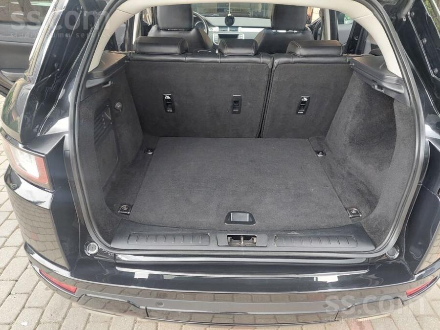 Black Land Rover Range Rover Evoque 2015 in Riga, with an engine capacity of 2.00 L and mileage of 0 thousand km for 16755 €, photo 34 on AUTOMOTO.COM.LV