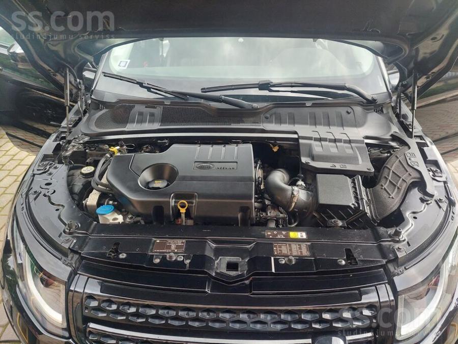 Black Land Rover Range Rover Evoque 2015 in Riga, with an engine capacity of 2.00 L and mileage of 0 thousand km for 16755 €, photo 35 on AUTOMOTO.COM.LV