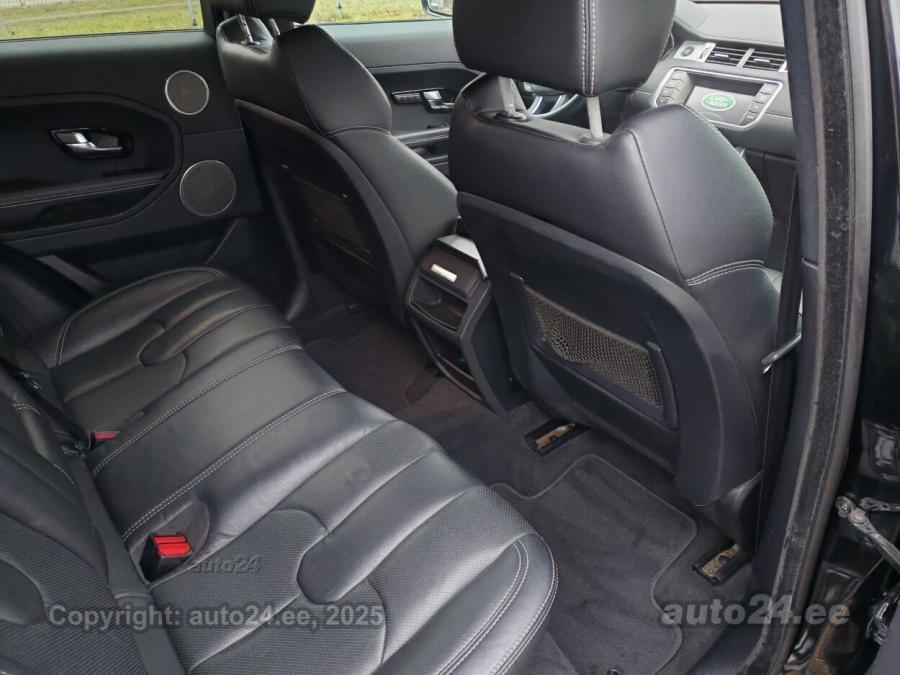 Black Land Rover Range Rover Evoque 2015 in Tallinn, with an engine capacity of 2.20 L and mileage of 190 thousand km for 12999 €, photo 12 on AUTOMOTO.COM.LV