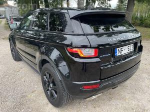 Black Land Rover Range Rover Evoque 2015 in Riga, with an engine capacity of 2.00 L and mileage of 117 thousand km for 16790 €, photo 3 on AUTOMOTO.COM.LV