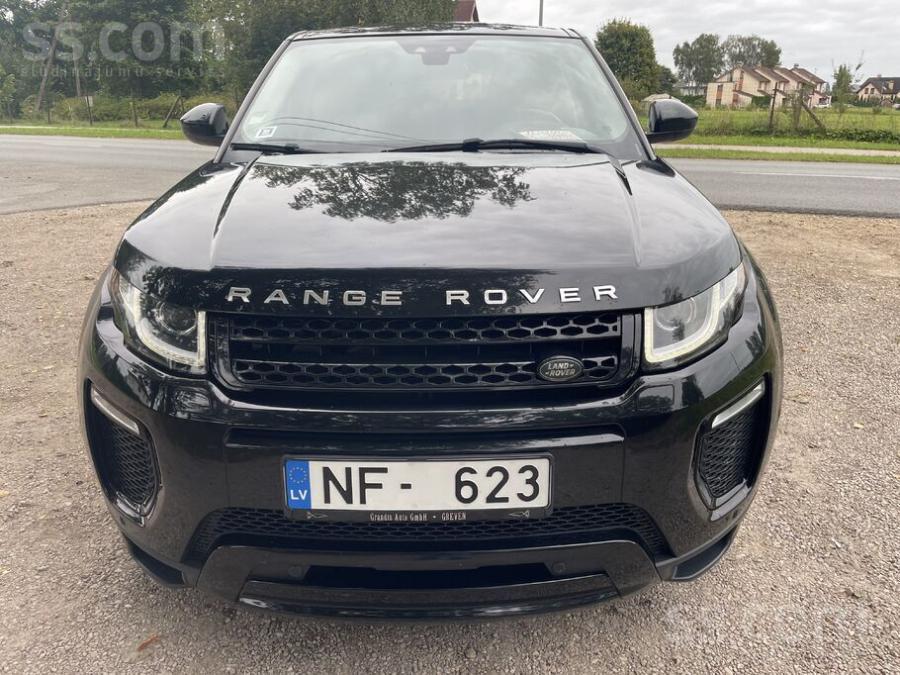 Black Land Rover Range Rover Evoque 2015 in Riga, with an engine capacity of 2.00 L and mileage of 117 thousand km for 16790 €, photo 8 on AUTOMOTO.COM.LV