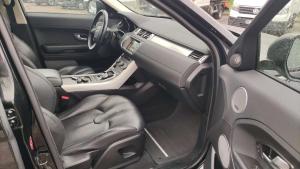 Melns Land Rover Range Rover Evoque 2015 Klaipėda, ar dzinēja tilpumu 2.00 L un nobraukumu 200 tūkst. km par 10500 €, foto 13 vietnē AUTOMOTO.COM.LV