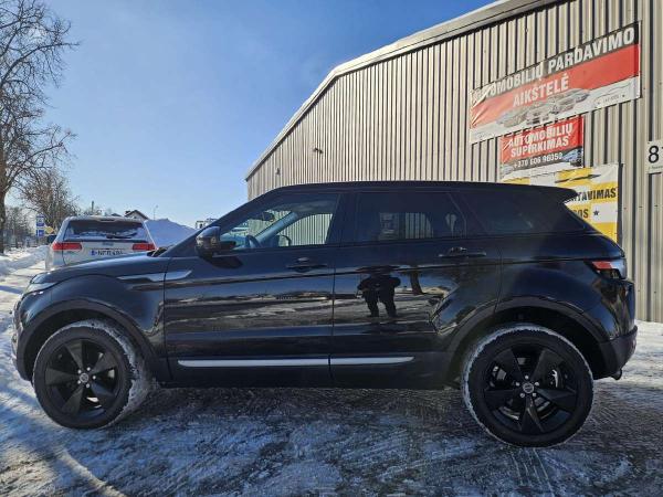 Black Land Rover Range Rover Evoque 2015 in Siauliai, with an engine capacity of 2.18 L and mileage of 279 thousand km for 8450 €, photo 4 on AUTOMOTO.COM.LV