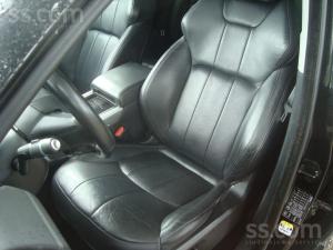 Black Land Rover Range Rover Evoque 2015 in Riga, with an engine capacity of 2.00 L and mileage of 117 thousand km for 16500 €, photo 12 on AUTOMOTO.COM.LV